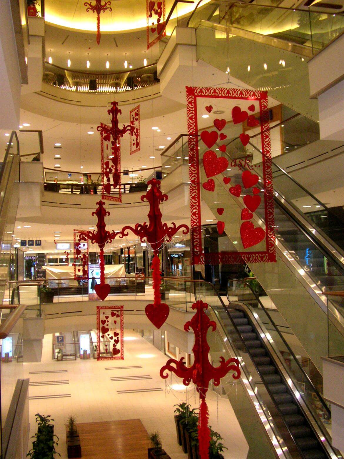 Sevgililer Günü Süslemeleri